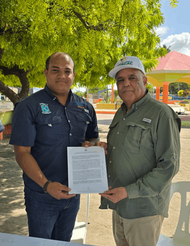 Alcaldía de Juancho declara como “hijo adoptivo” a director de ...